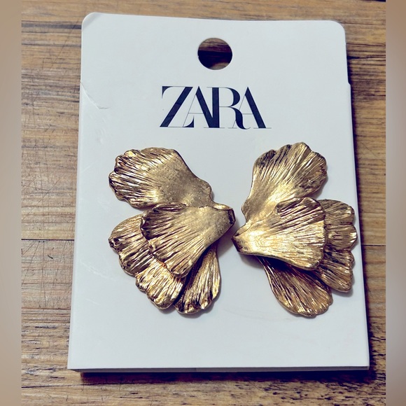 Zara | Jewelry | Nwt Zara Gold Tone Post Earrings | Poshmark
